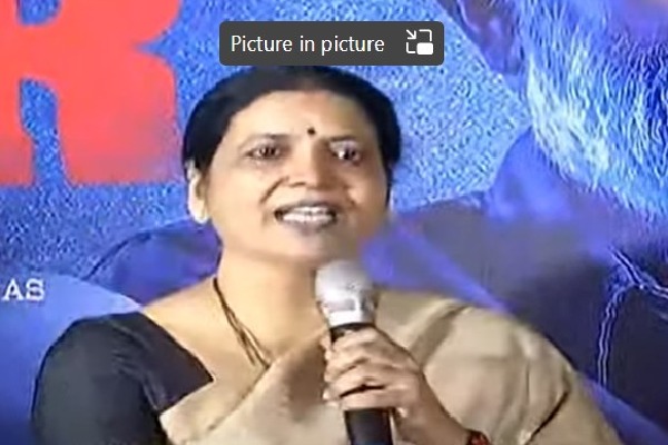 Jeevitha: Actress Jeevitha gives explanation for Rs. 26 crore..