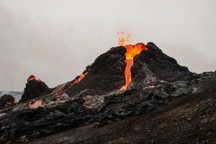 Volcano Volcano Eruption In Iceland Sparks Emergency Measures
