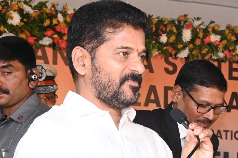 ఆ సీఎంల అనుభవసారంతో రాష్ట్రాన్ని అభివృద్ధి చేస్తా: ముఖ్యమంత్రి రేవంత్ ...