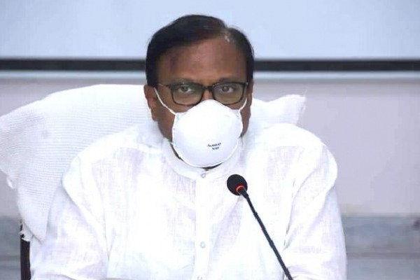 మా ఇంట్లో ఆరుగురికి కరోనా పాజిటివ్: కర్నూలు ఎంపీ డా. సంజీవ్ కుమార్ ... మా ఇంట్లో ఆరుగురికి కరోనా పాజిటివ్: కర్నూలు ఎంపీ డా. సంజీవ్ కుమార్ ...